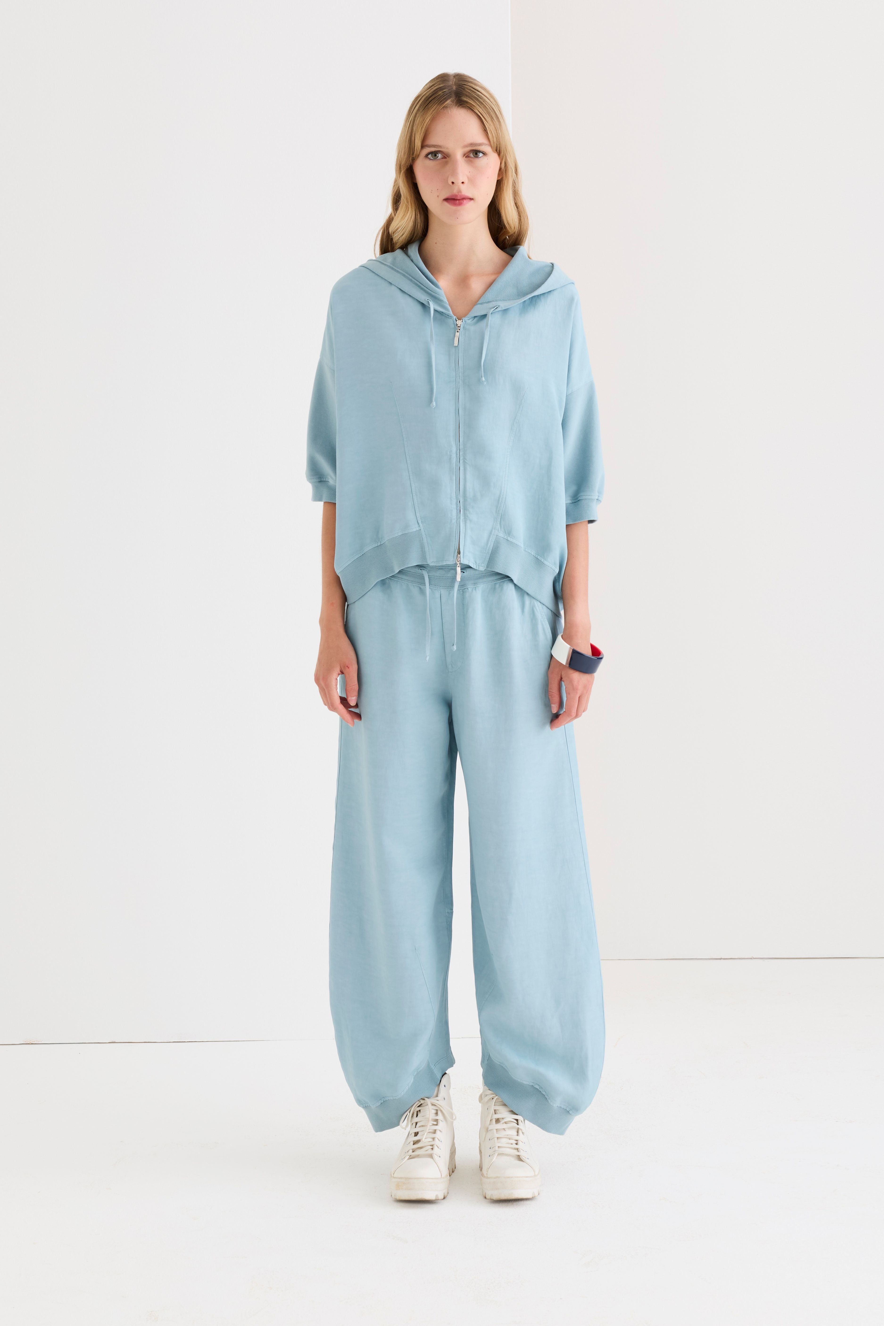 Jogging trousers in viscose, cotton and linen 06Q0 7083 – European Culture